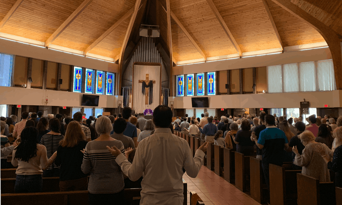 Worship – Holy Faith Catholic Church